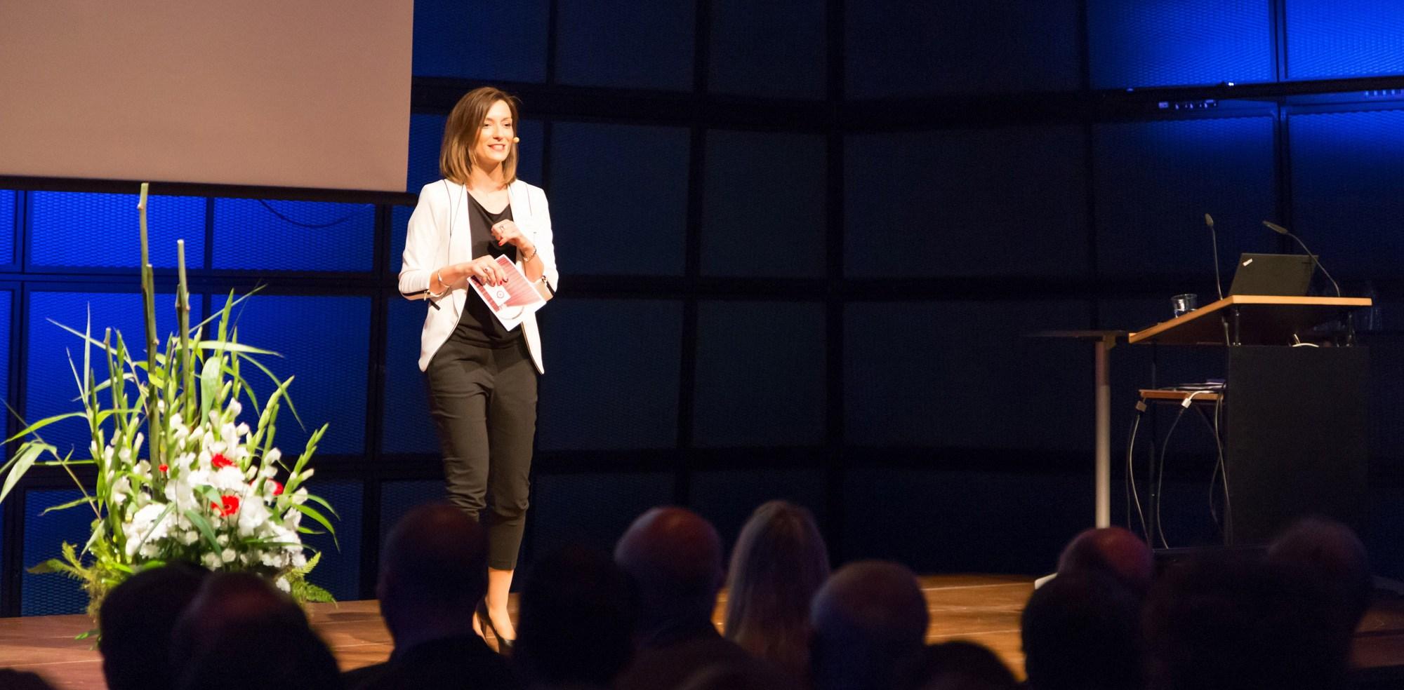 Daniela Bublitz - Eventmoderatorin - Manétage - Agentur für Mediendesign, Webdesign ...